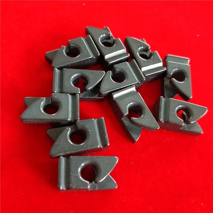 Customized Titanium Oxide Black Textile Ceramic Eyelets
