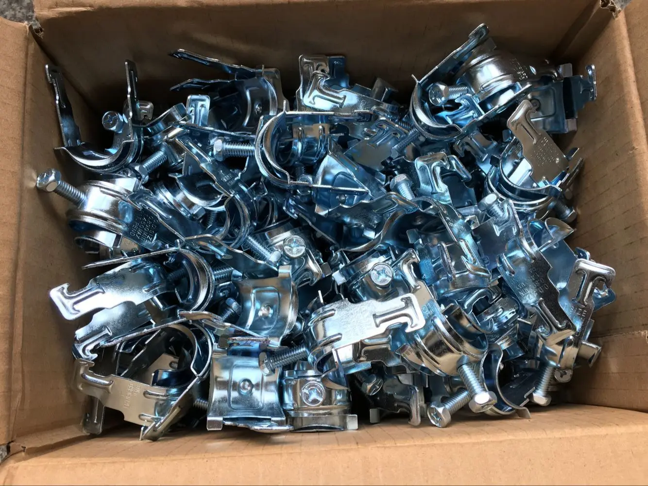 Universal One Piece Strut Clamp - Reliable Conduit Solution