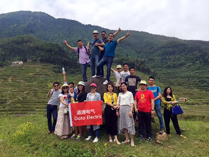 TBC-6004 Power Distribution Block Wired Connector Terminal Block 4 ...