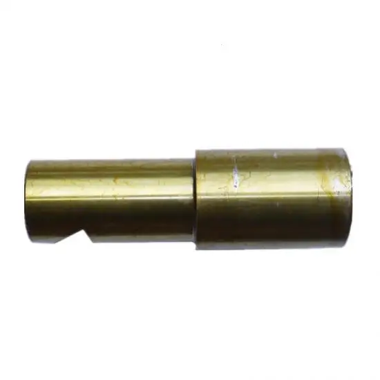Auto Parts Harden Forged Steel Rear Axle Trunnion Shaft For Isuzu CXZ80 ...