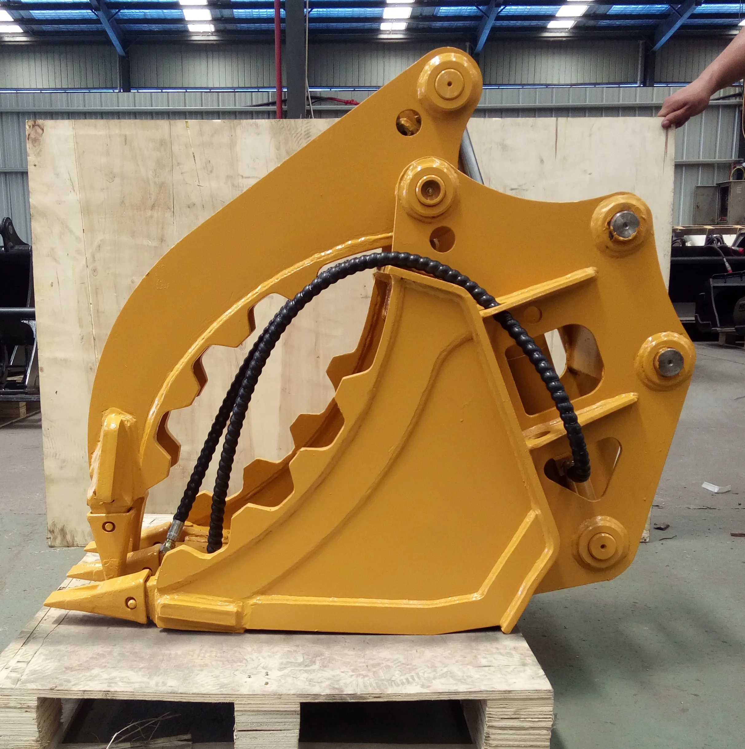 RSBM Clamp Bucket Grab Bucket for Mini Excavator - 1 Year Warranty