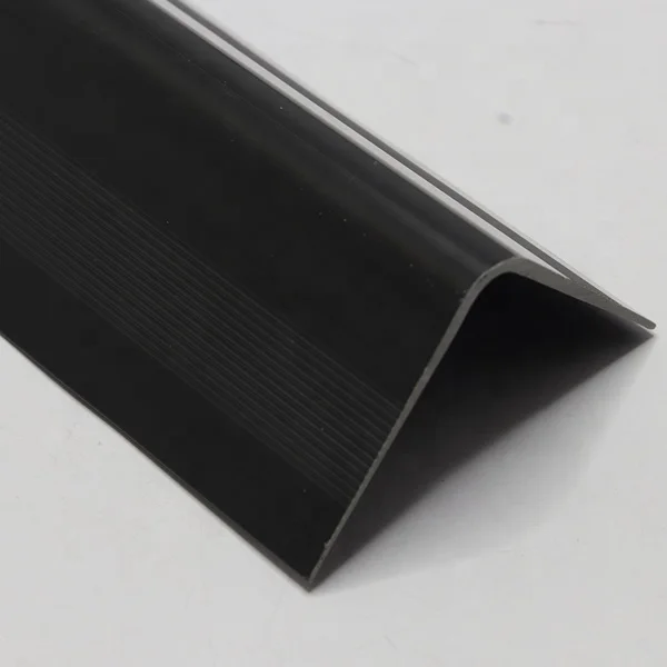 Plastic Pallect Packing Edge Guard Rubber Corner Pvc Hospital Wall ...