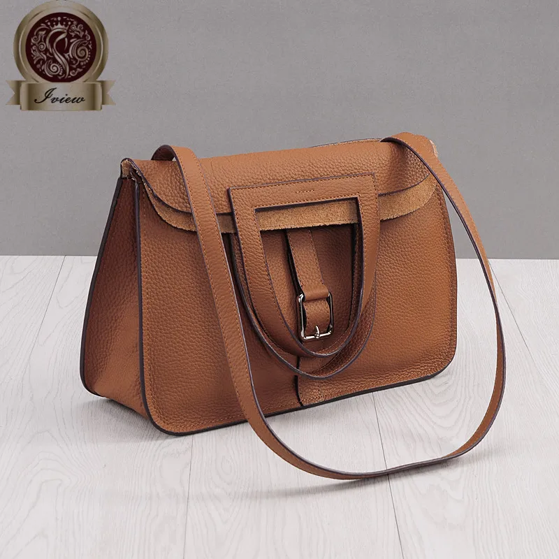 Luxury Handbags Without Logos And Logo | Paul Smith