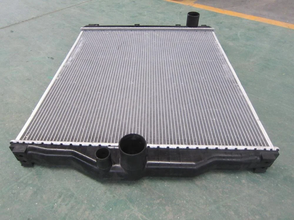 ME293118 ME403637 FUSO Super Great 6M70 Radiator for Mitsubishi