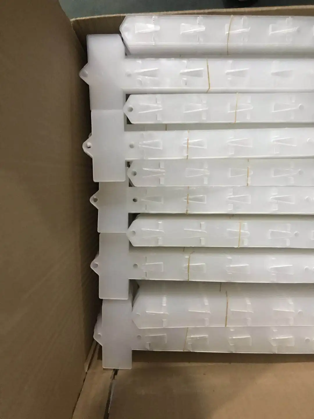 Retial Plastic Hanging Display Clip Strips For Supermarket Hang Strip ...