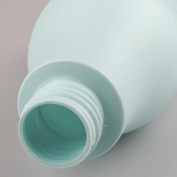 Light Blue Customizable Shampoo Bottles Shower Gel Containers Cosmetic ...