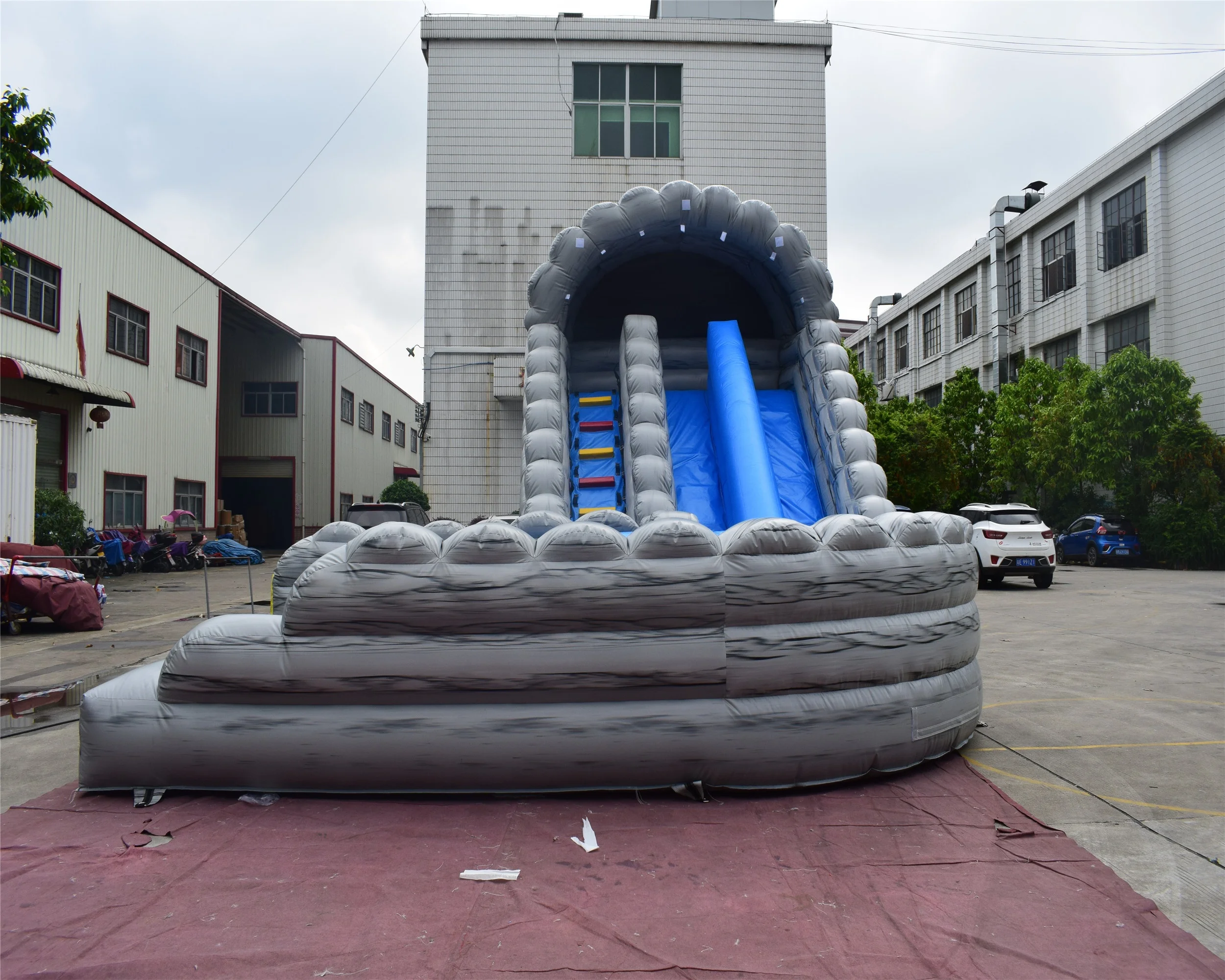 Giant Commercial Grade Inflatable Water Slide With Swimming Water Pool ...