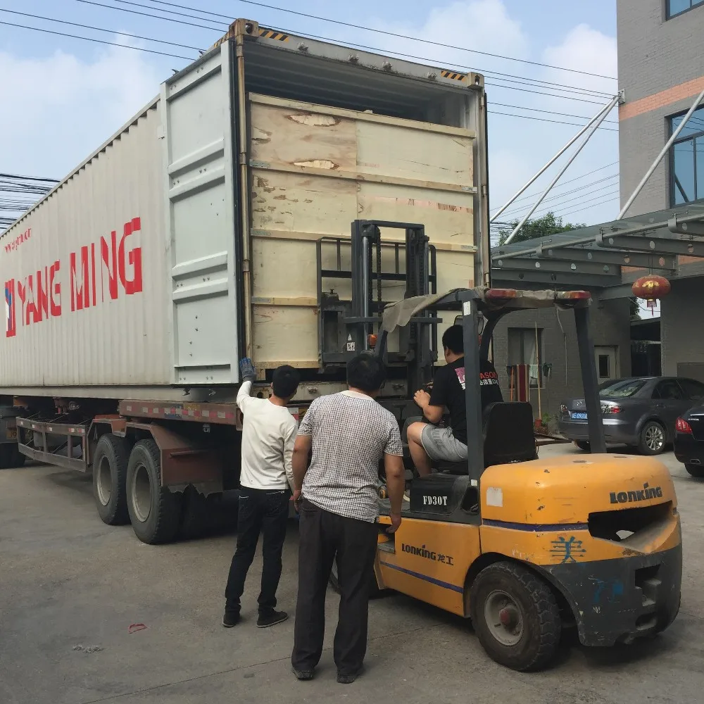 Sampling Booth Dispensing Bench Clean Room Equipment Used In Medicine ...