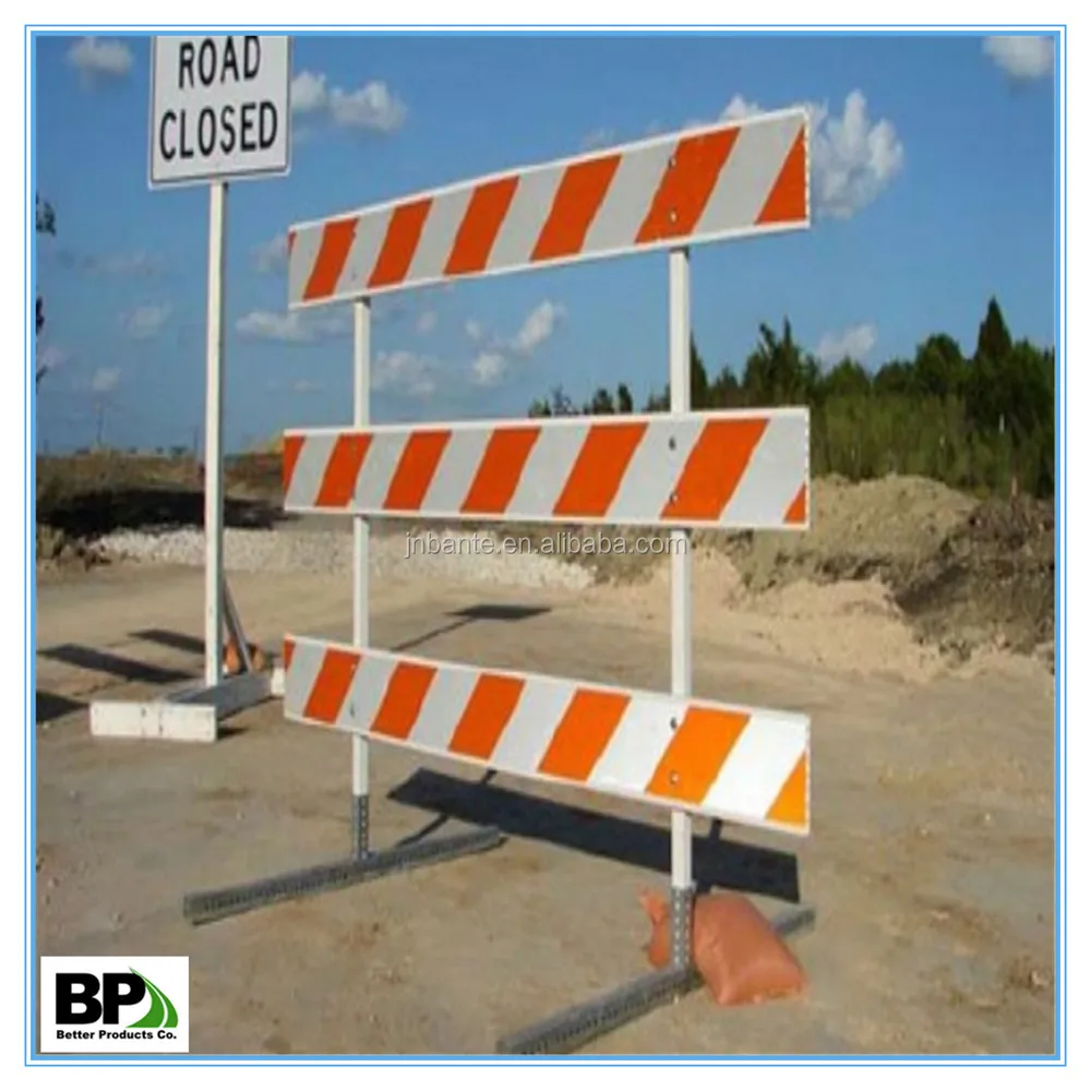 Meet MUTCD Standards OEM Removable Telespar Type III Barricade for Road ...