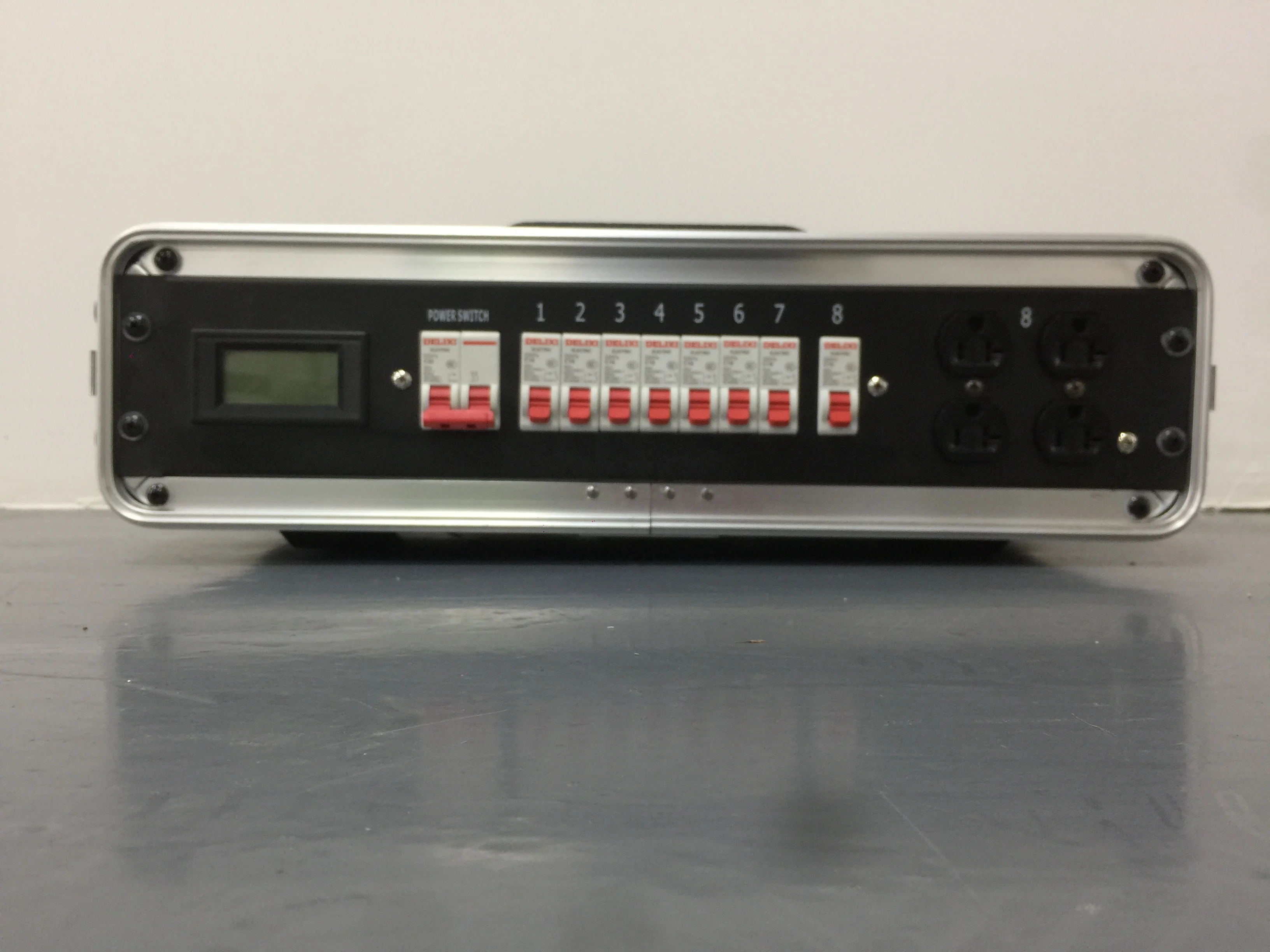 Us Power Distribution Box For Outdoor Electrical Applications - Oem