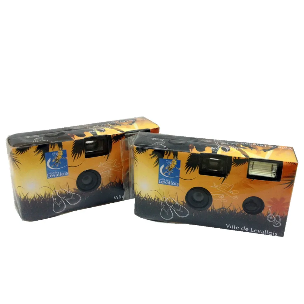 36exp 후지 컬러 필름 및 알칼리성 배터리 35mm 필름 카메라 맞춤형 컬러 박스에 플래시 빌드가있는 일회용 카메라