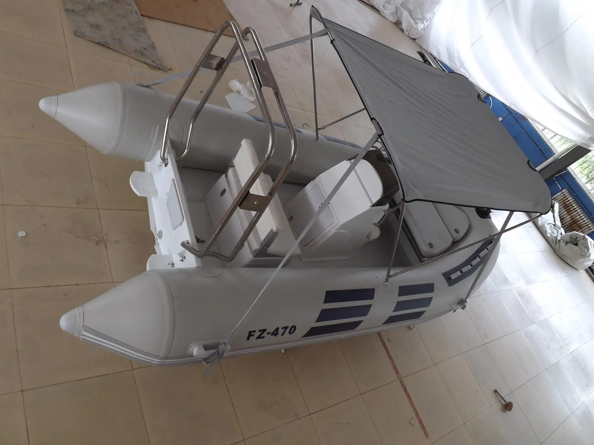 Recreational Fiber Glass Rowing Boats - PVC & Hypalon