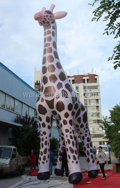 Giant Inflatable Giraffe for Christmas - Promotional Fun