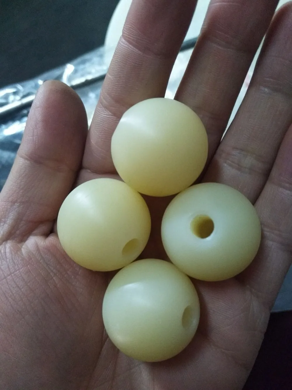 Solid Nylon Balls 14.288mm 9/16 Inch 560pcs/kg Pa66 Wear Resistance ...
