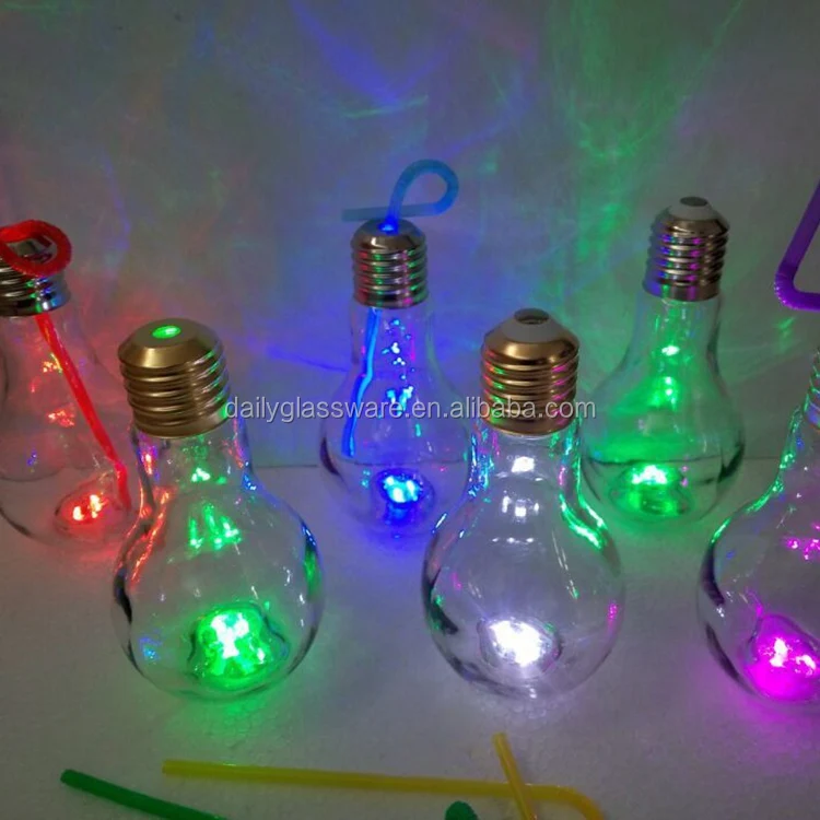 Botella de agua creativa en forma de bombilla con luz LED para bebida ...