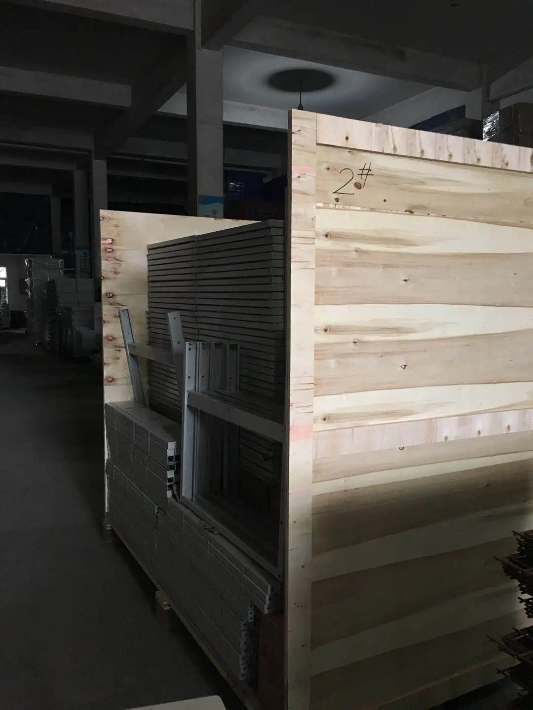 Meja Inspeksi Logam Pabrik Garmen Industri Dibuat Kustom Dengan Laci ...