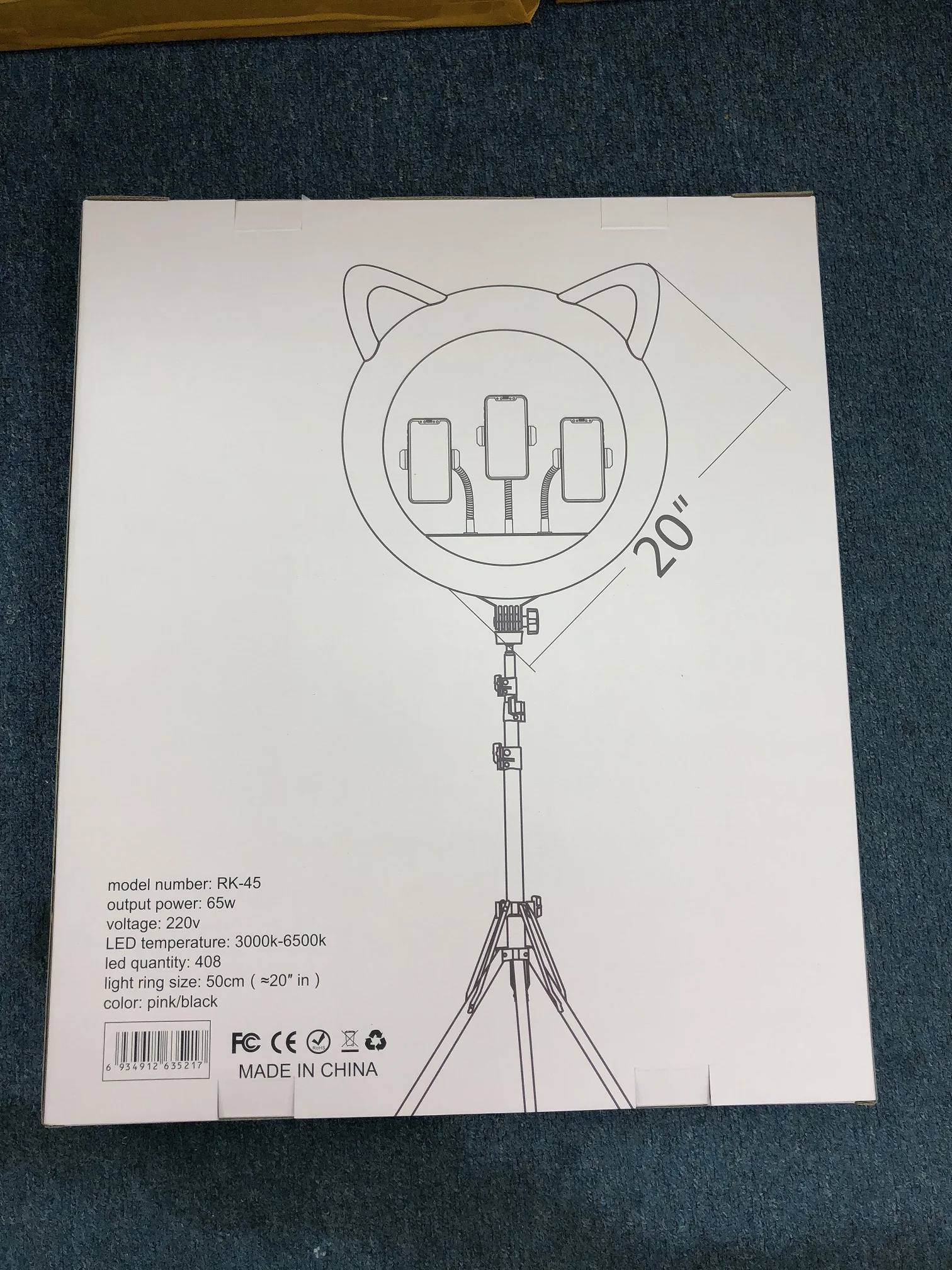 Ce And Rohs Material 18 Inch Heart-shaped Selfie Rgb Ring Light For ...