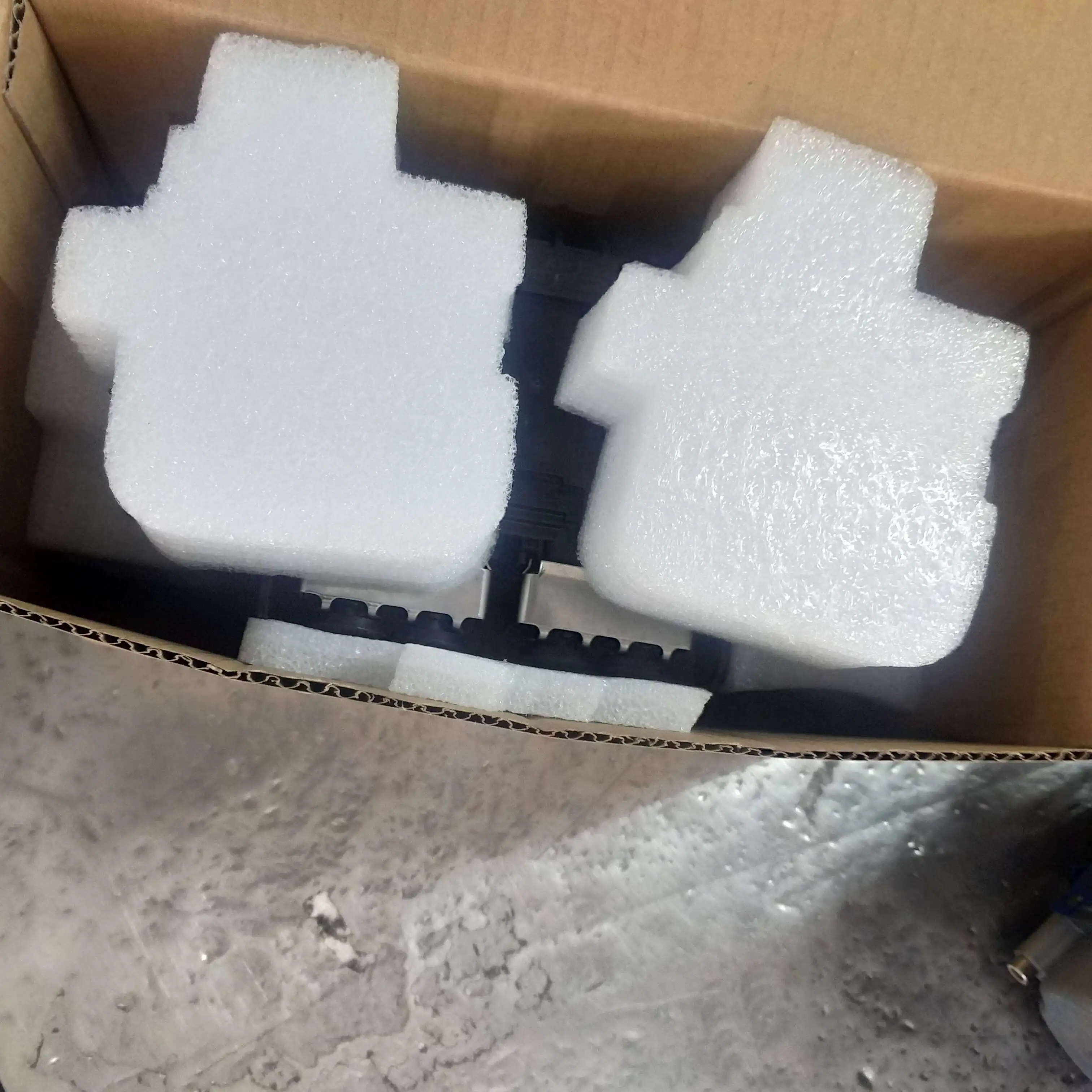 Vit Ecu Ebs 继电器阀 Wabcoo 卡车零件 4005000810 4005000820 用于 Scn 1519383 ...