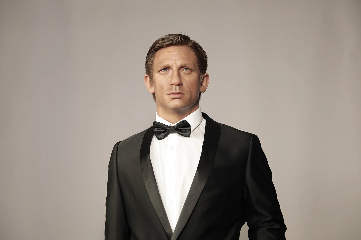 Hyper Realistic Custom Life Size Silicone Daniel Craig Statue - Buy ...