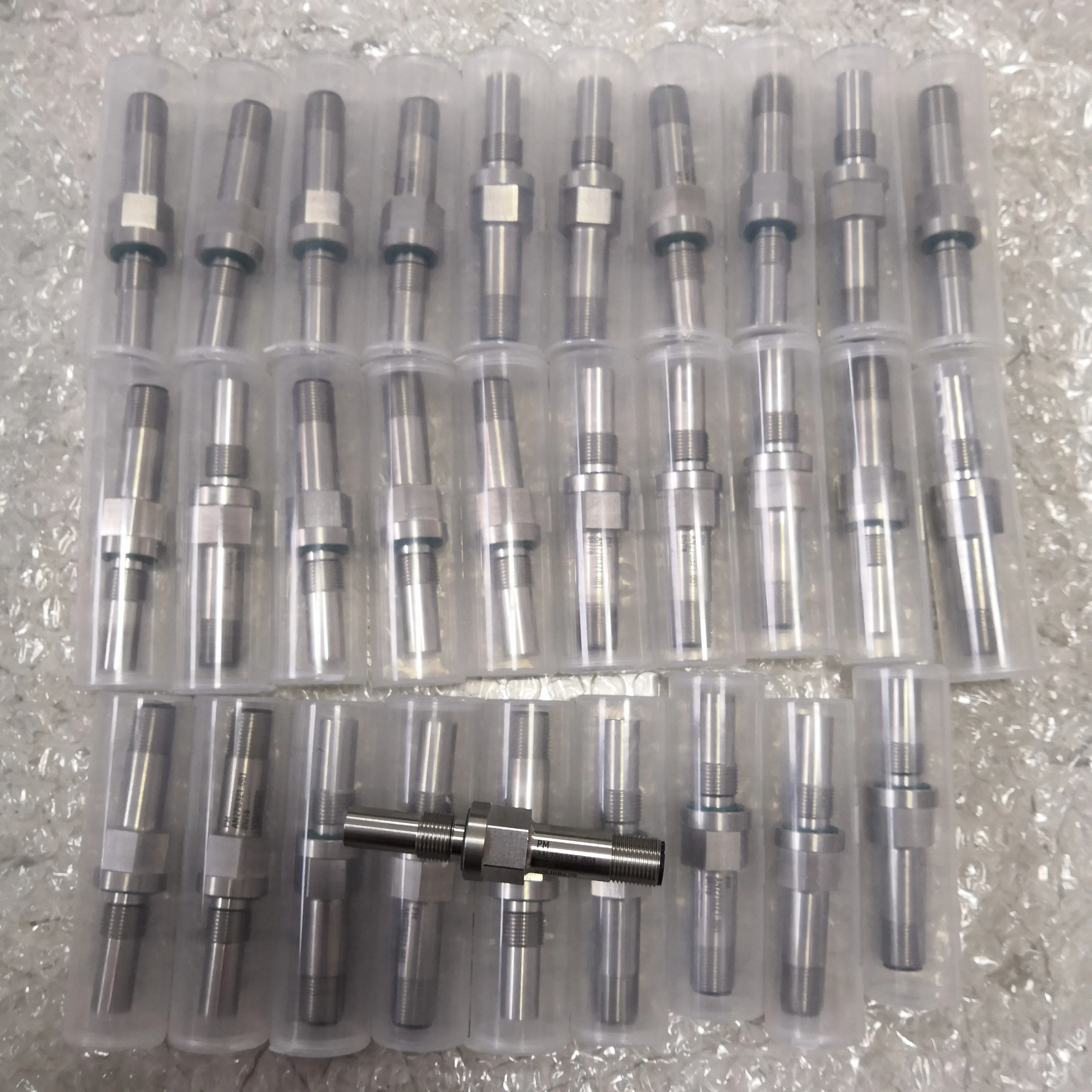 Putzmeister Concrete Pump Proximity Sensor For Main Cyinder 270321001 ...