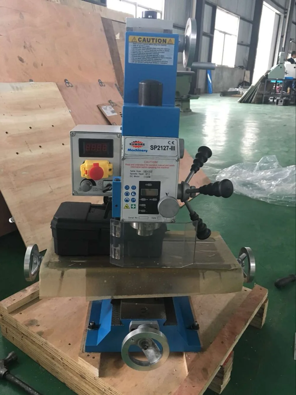 High Quality 750w Motor Small Manual Milling Machine