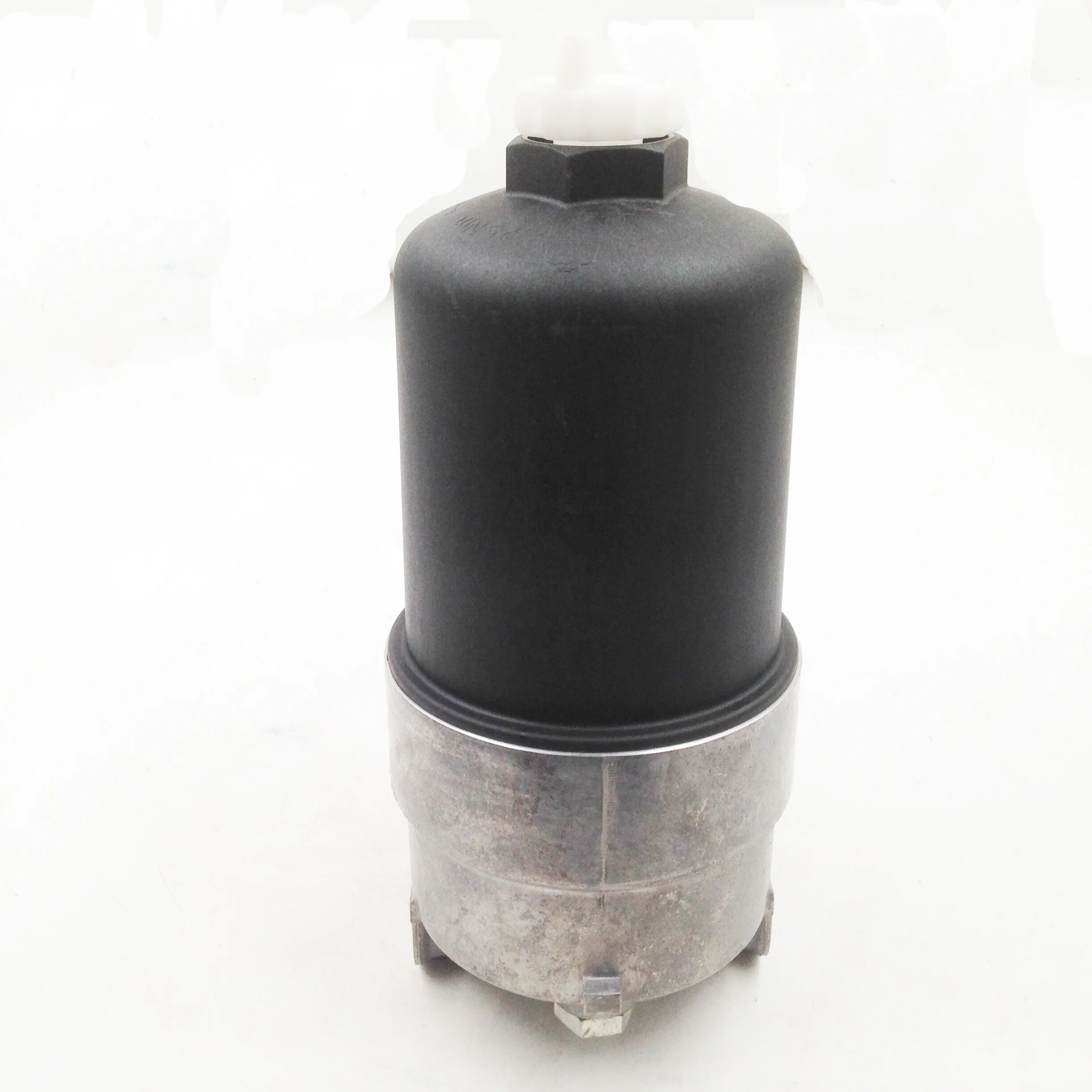 Deutz BFM1013 Fuel Filter 02113159| Alibaba.com