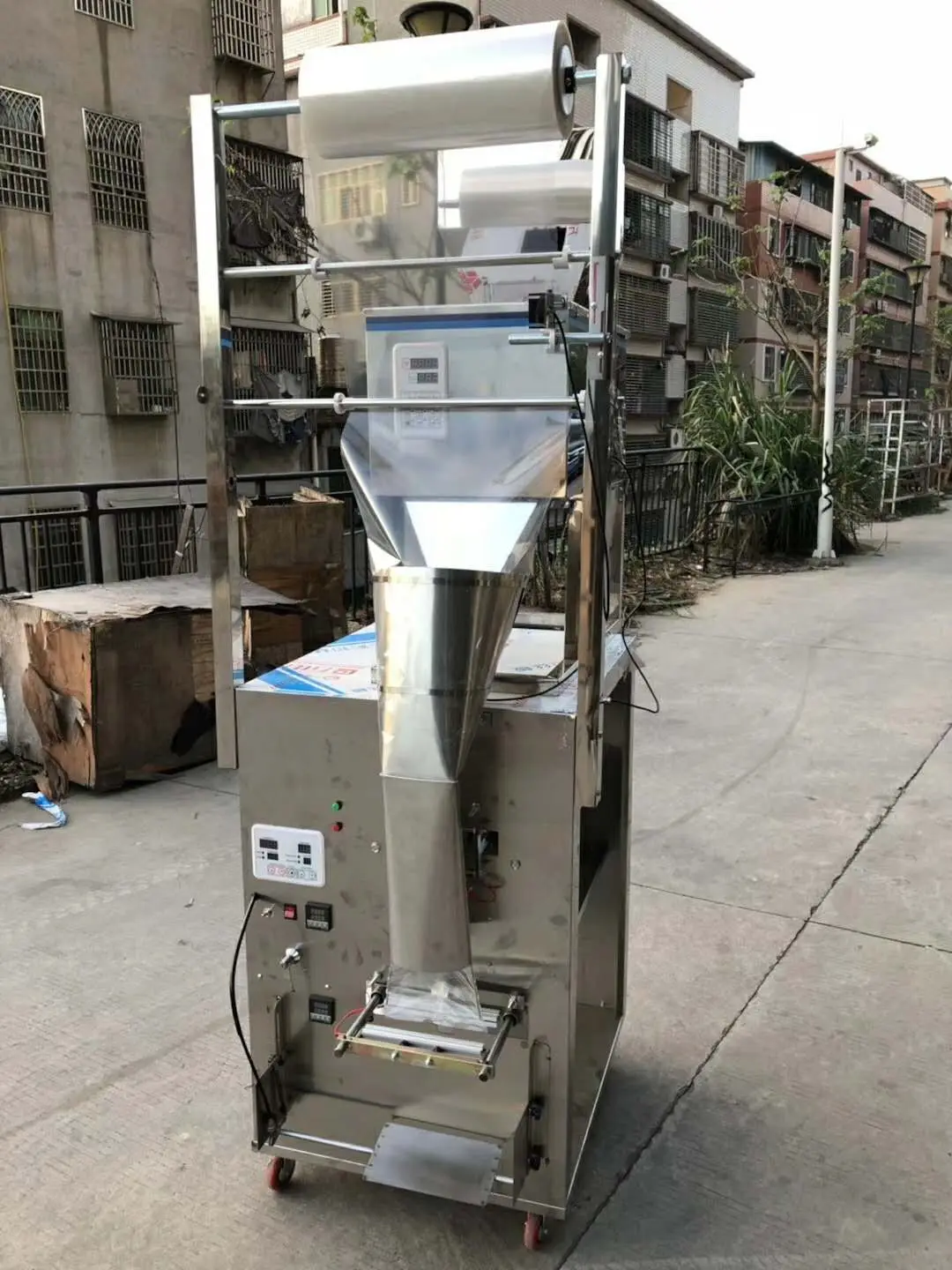 1000 Grams Beans Vertical Filling Dosing & Weighing Machines for ...