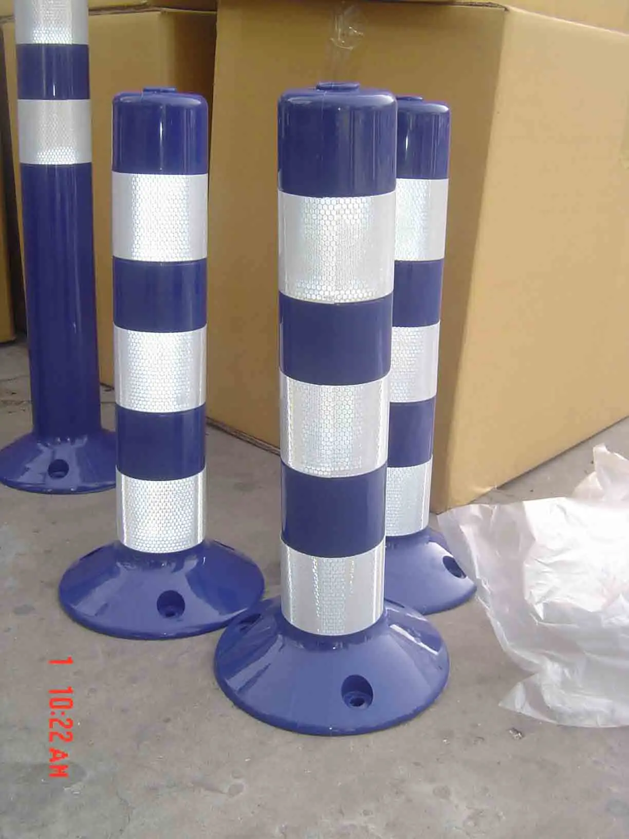 White Delineator Post / Colorful Traffic Spring Warning Post Pu/eva ...