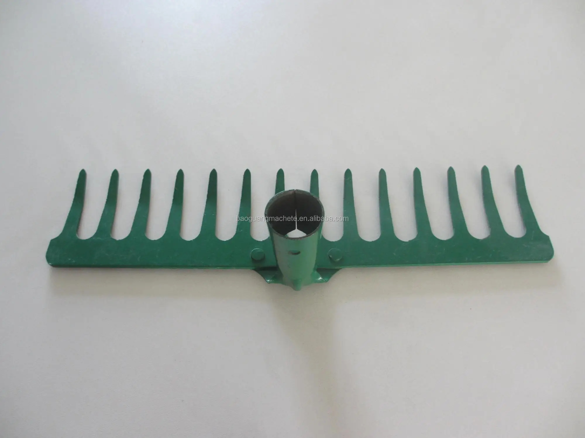 Wholesale Agriculture Gardening Construction Tools Hard Wood Rake Steel ...