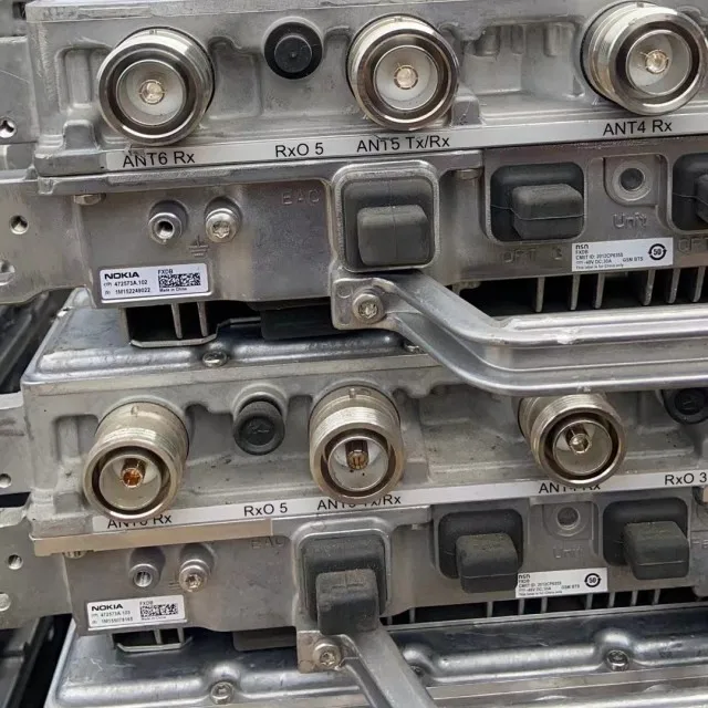 Nokia AZNA 473914A High Performance 4G RRU 4T4R RF Transmitters ...