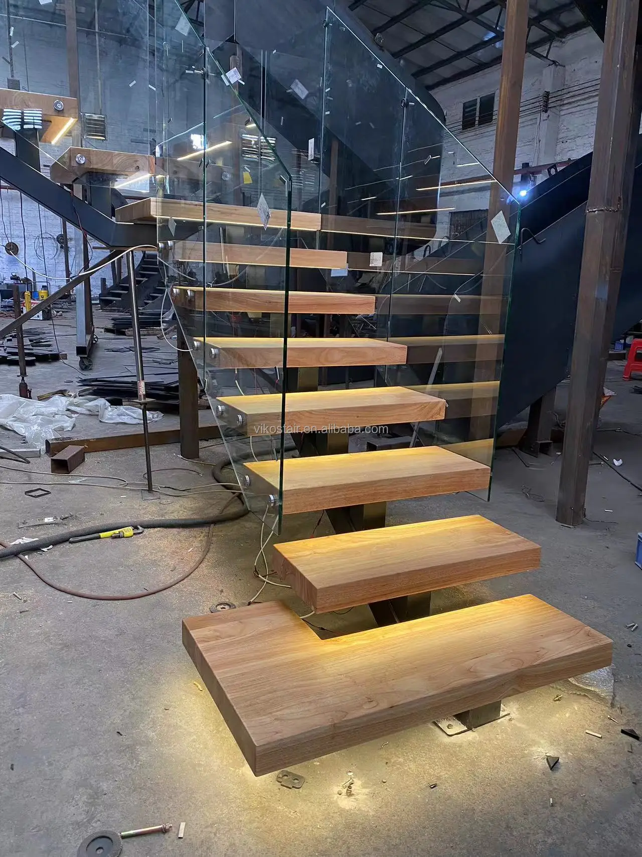 VIKO High Quality Stair Indoors - Modern Design & Durability