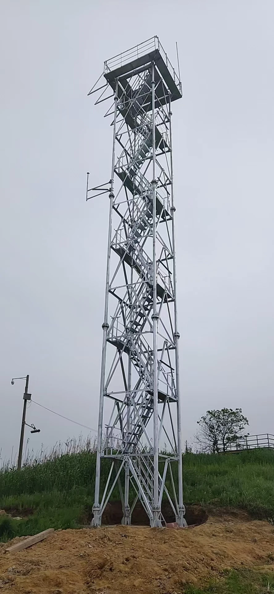 Durable Watchtower Solutions - Customized for Outdoor Use