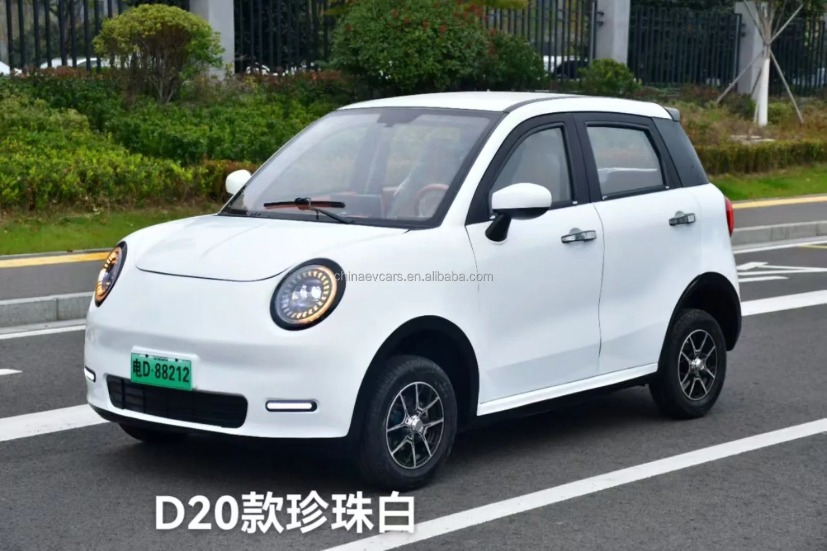 4-wheel Electric Car - High-Speed Mini EV with Certificate