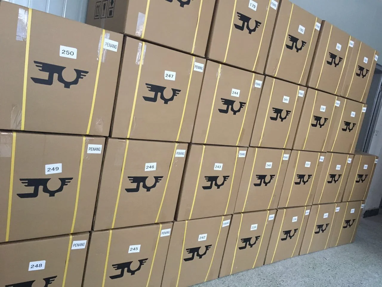 玻璃钢比萨摩托车送货箱，带有拆卸的搁板，用于保持食物温暖或饮料寒冷模型no.jyb-02 - Buy 摩托车盒，比萨摩托车交付箱，frp 交付箱 Product on Alibaba.com