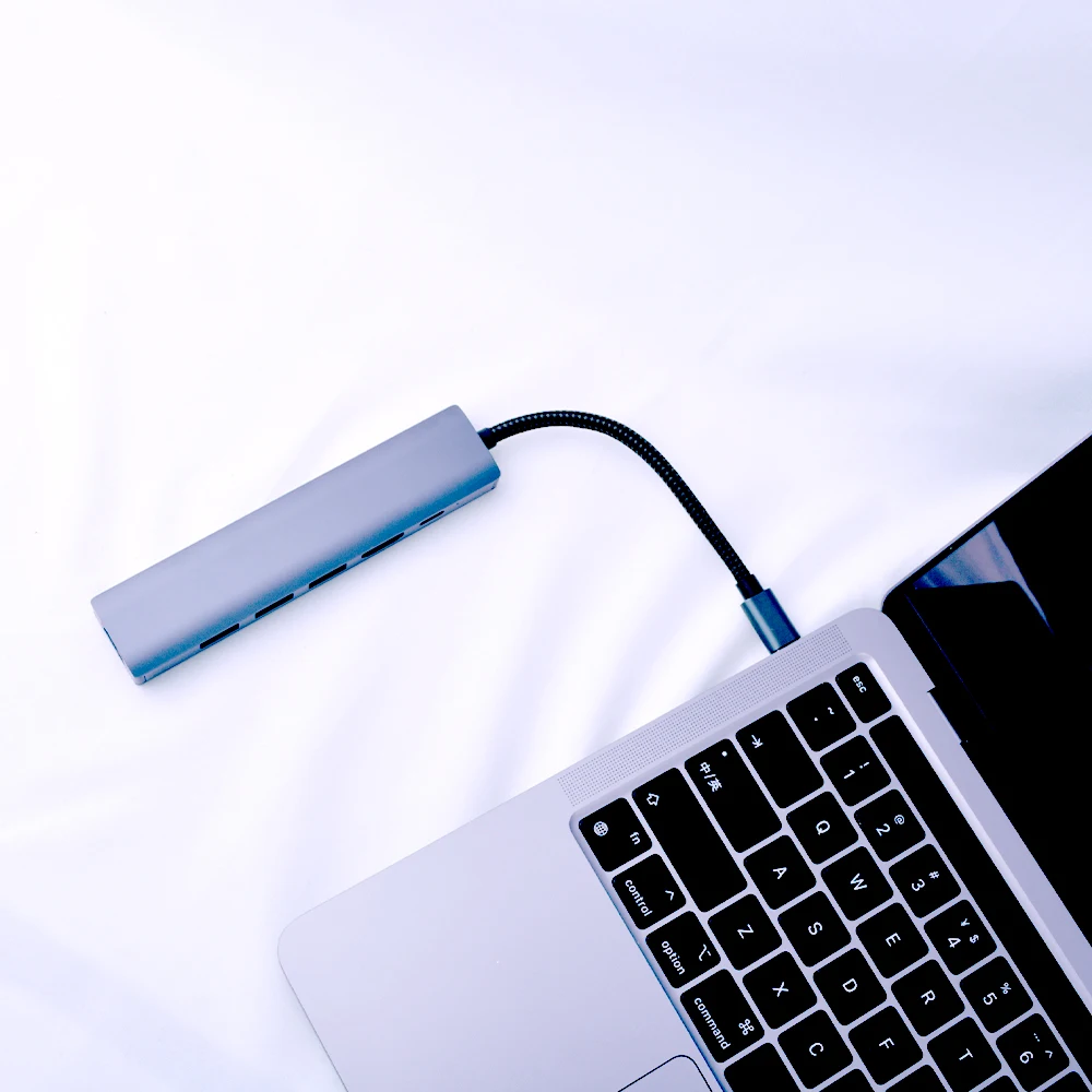 1000mbps Ethernet Pd Charging Tablet Docking Station 6 In 1 Hub Docking ...