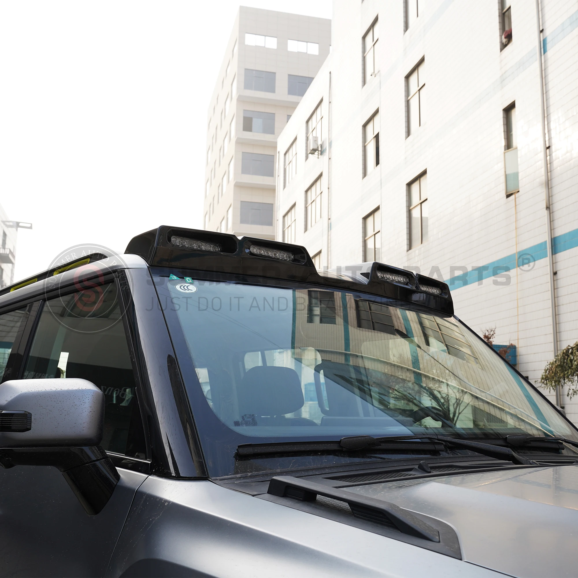 Auto Spare Parts Jetour T2 Body Kit 4 Leds Light Bar Car Top Light Roof ...