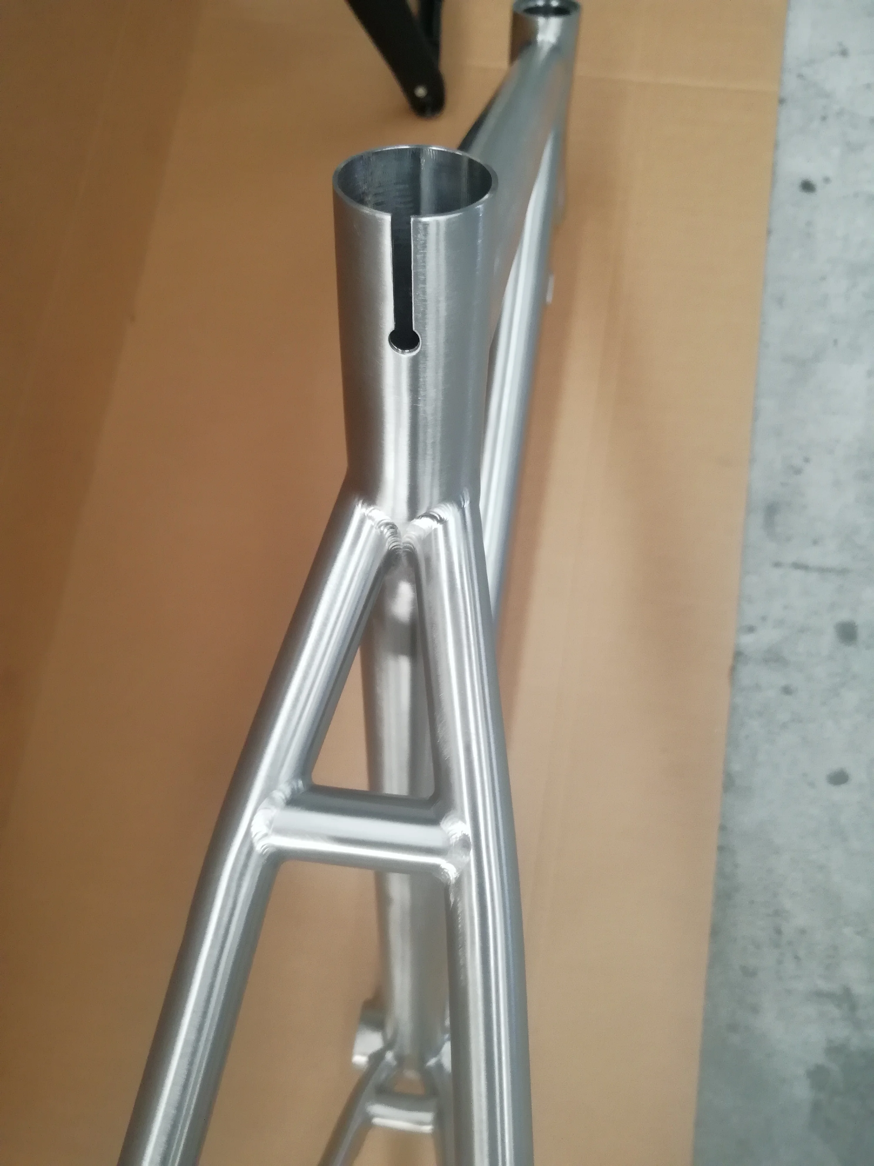 Titanium Ultralight Bicycle Frame For Road Bike - Buy Ultralight ...