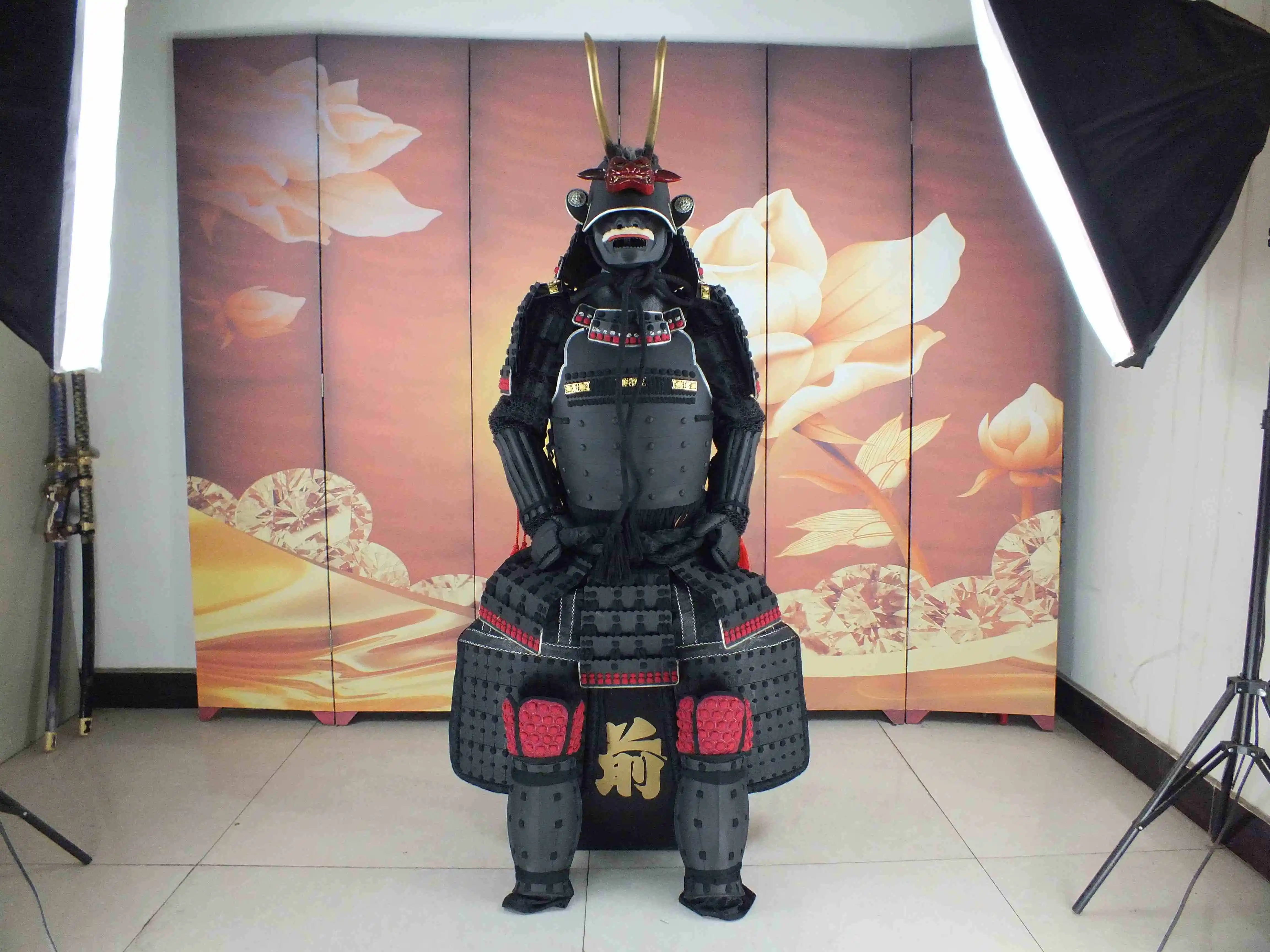 Japanese Samurai Armor Figure - Dragon Skin Body Armor