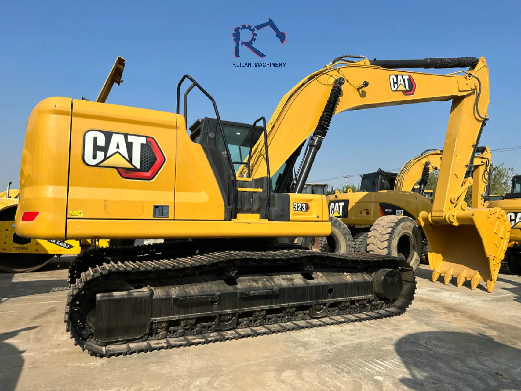 Original Caterpillar Cat323 In Uae Backhoe Crawler Excavator Used ...
