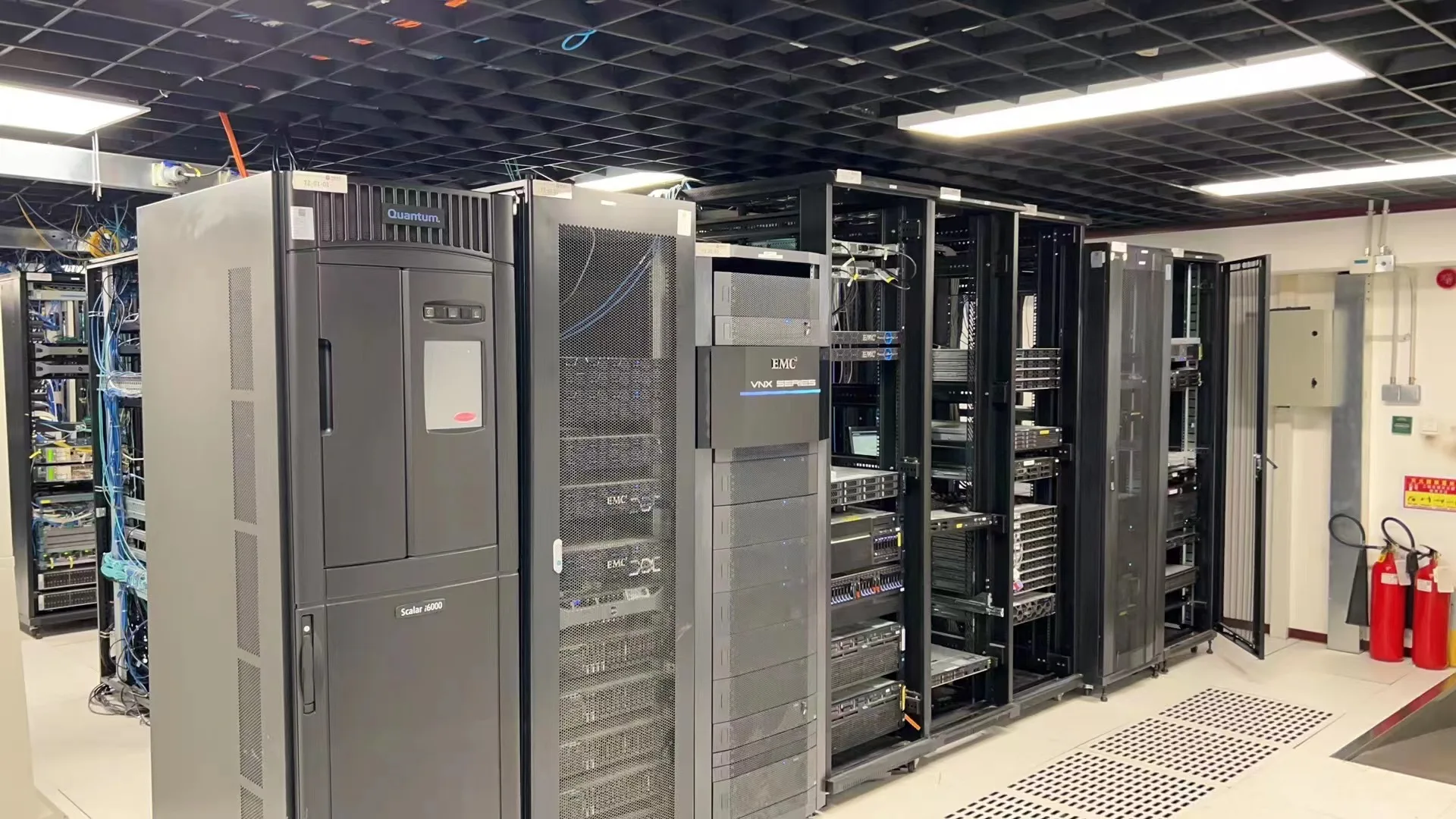 Mellanox Mqm8700-hs2f 40-port Non-blocking Managed Hdr 200g/s ...