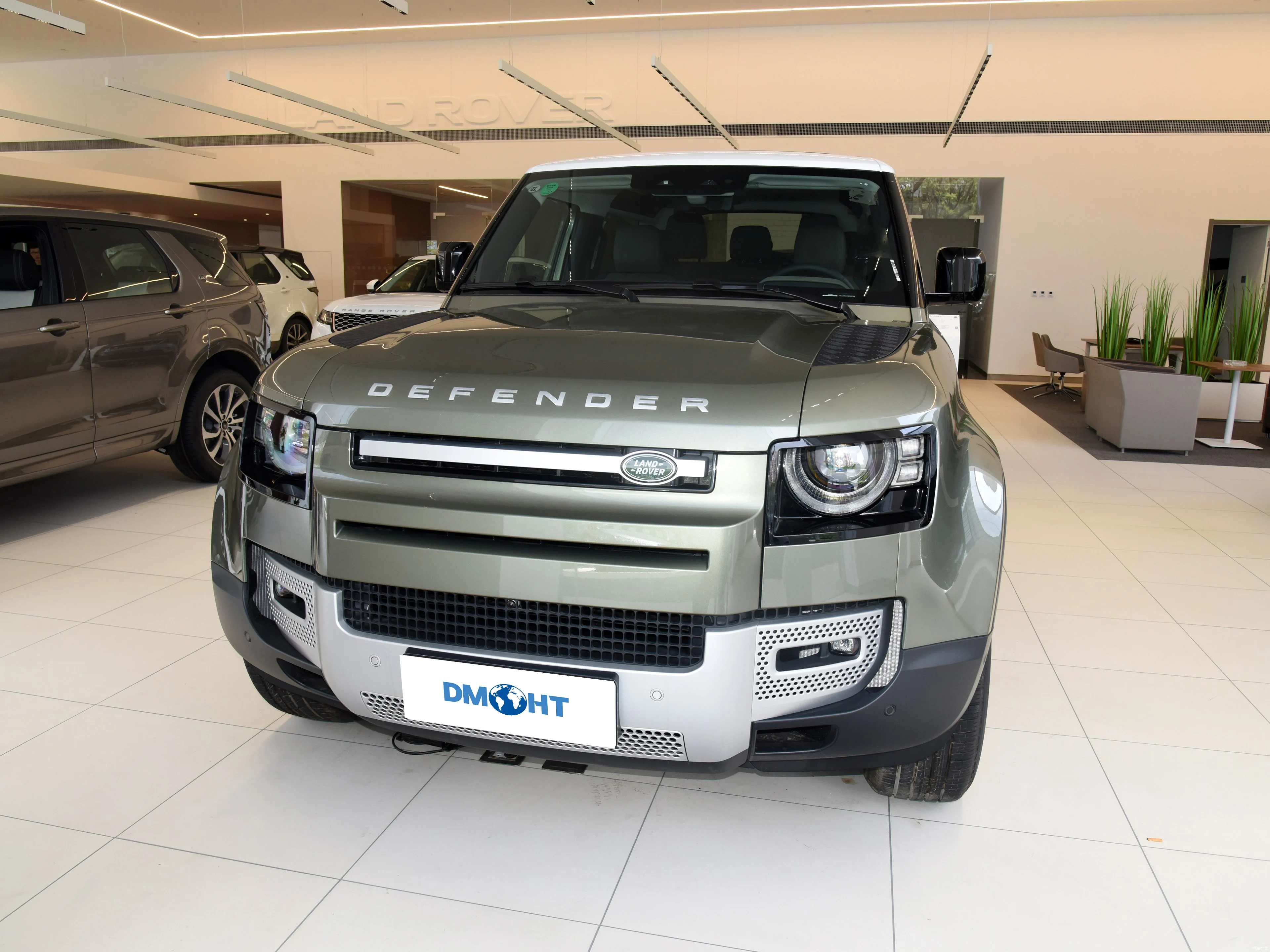 2021 Land Rover Defender 90 P400 Classic Engraved Edition Used Cars ...