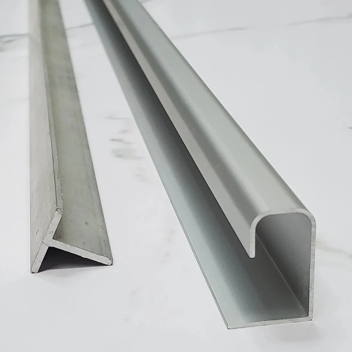 L Shape Aluminum Profile 2048mm Long Handls Door Frame Pull Handles ...