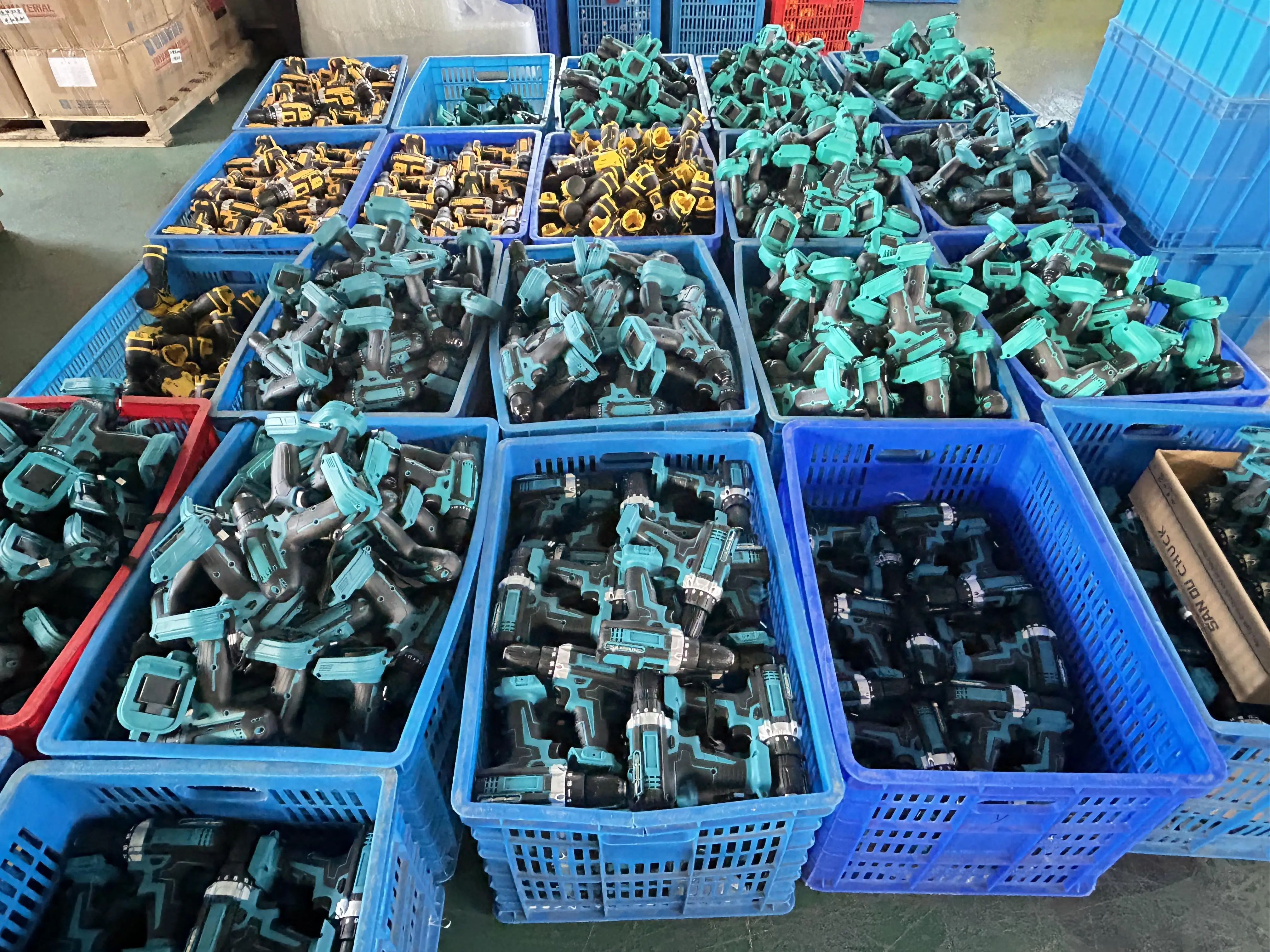 High Quality 48pcs Hand Tools Set Complete Tool Kit Box Set Cordless ...