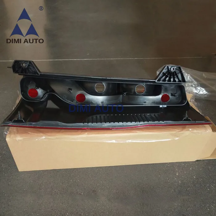 Luz trasera de alta calidad 9108205200 9108205300 A9108200000 ...