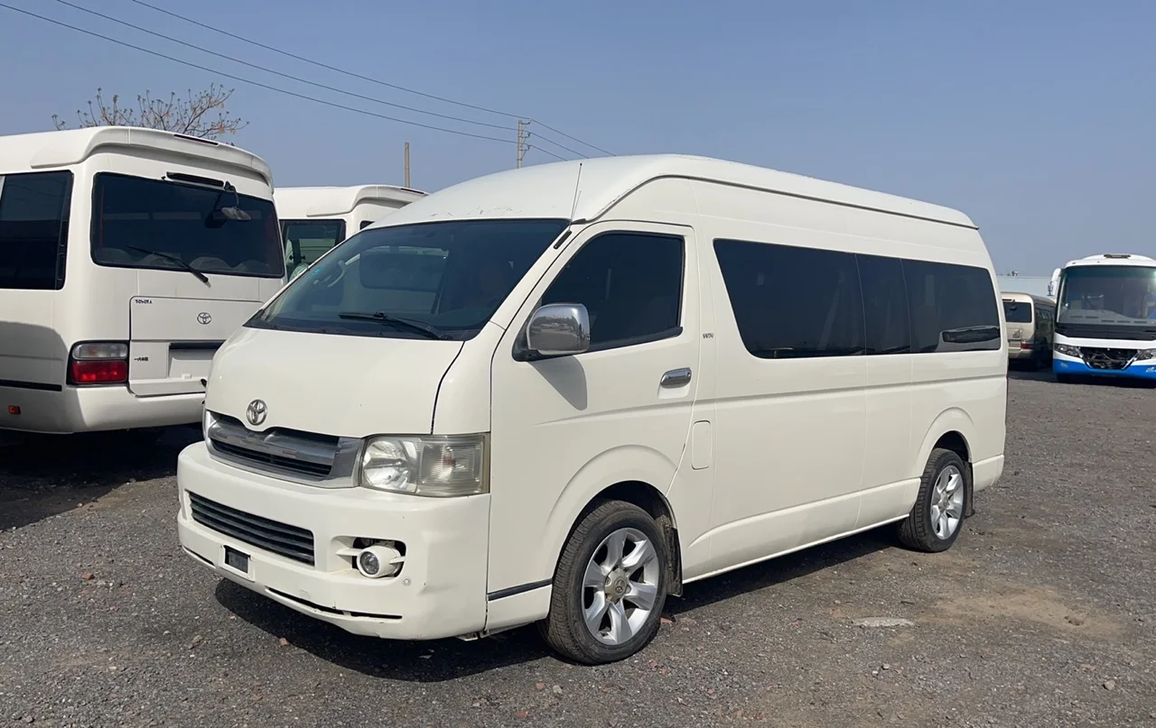 Mini Bus Toyota Hiace - Reliable Used Vans for Sale