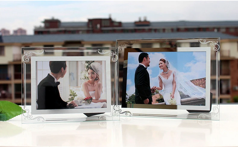 Customized Glass Photo Frames - Elegant Graduation Gifts