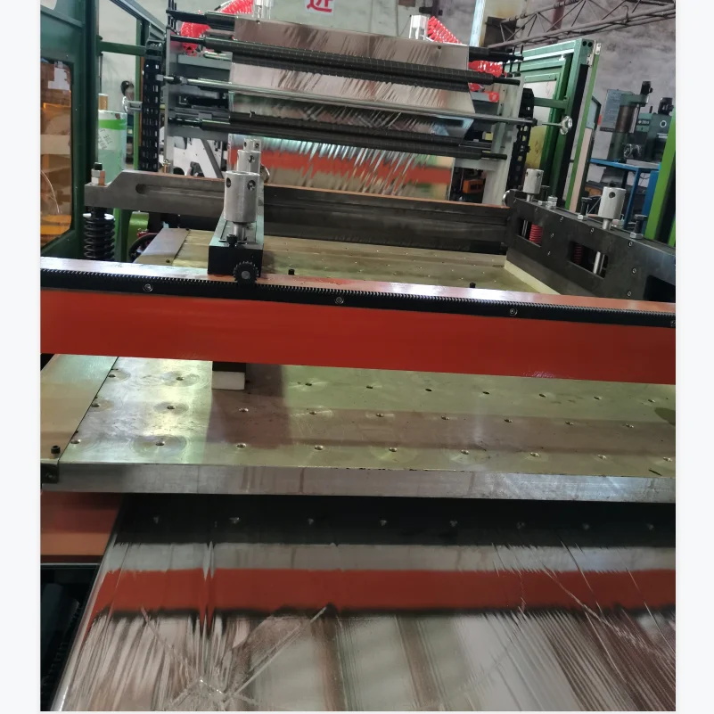 SCM Automatic Aluminum Foil Balloon Hot pressing Machine Cartoon Animal ...