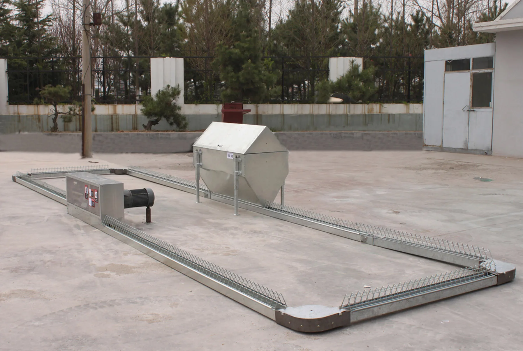 Factory Price Automatic Poultry Breeder Feeding Line Female Breeder ...