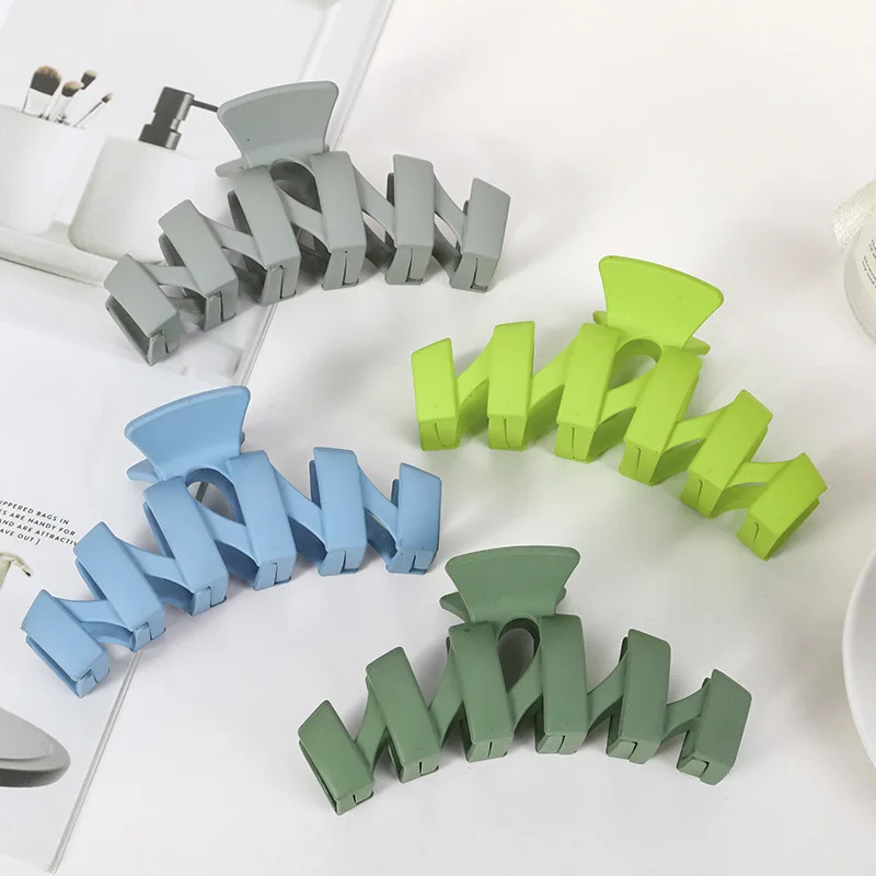Custom Engraving Words Fashion Women Girl 11cm Wave Shape Matte Plastic ...