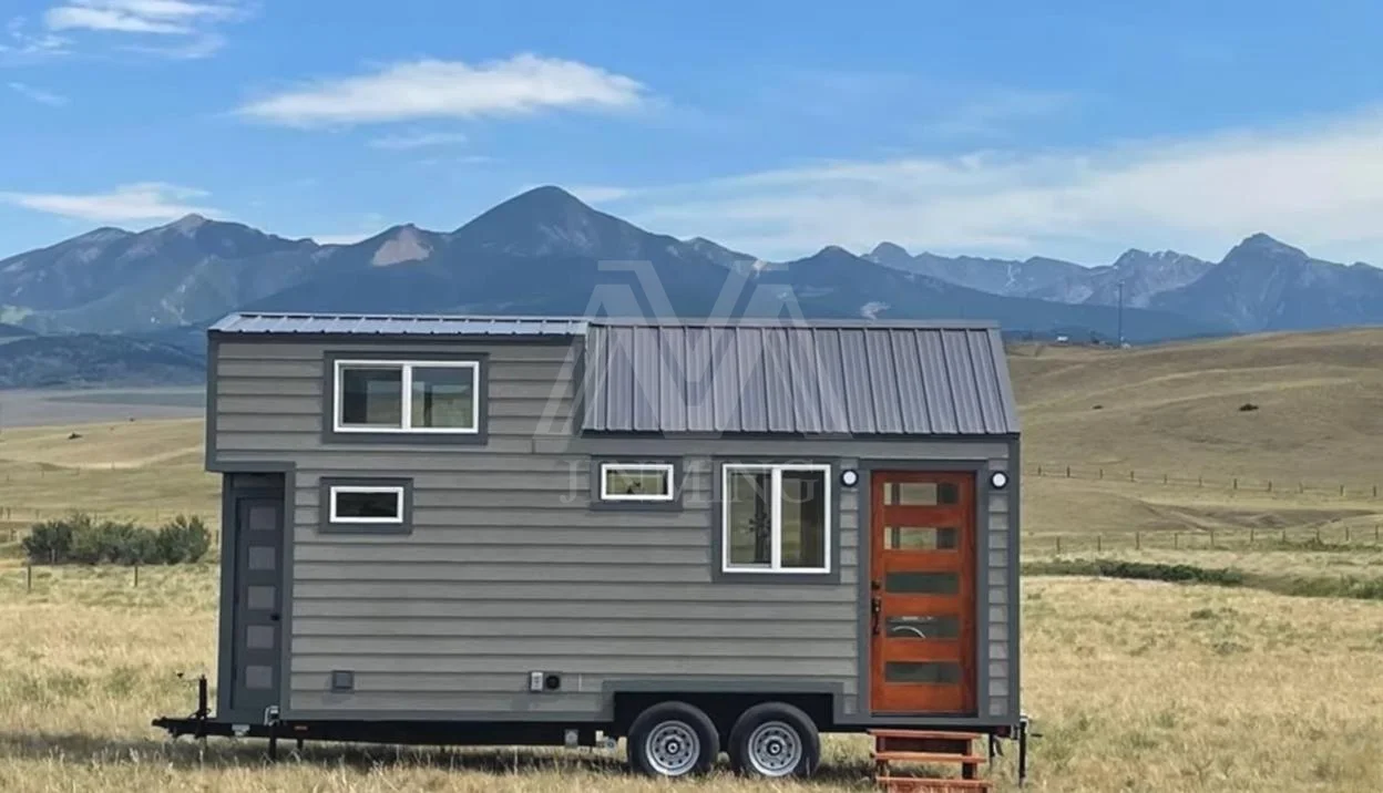 Prefab Trailer on Wheel - Tiny House for Outdoor Travelling